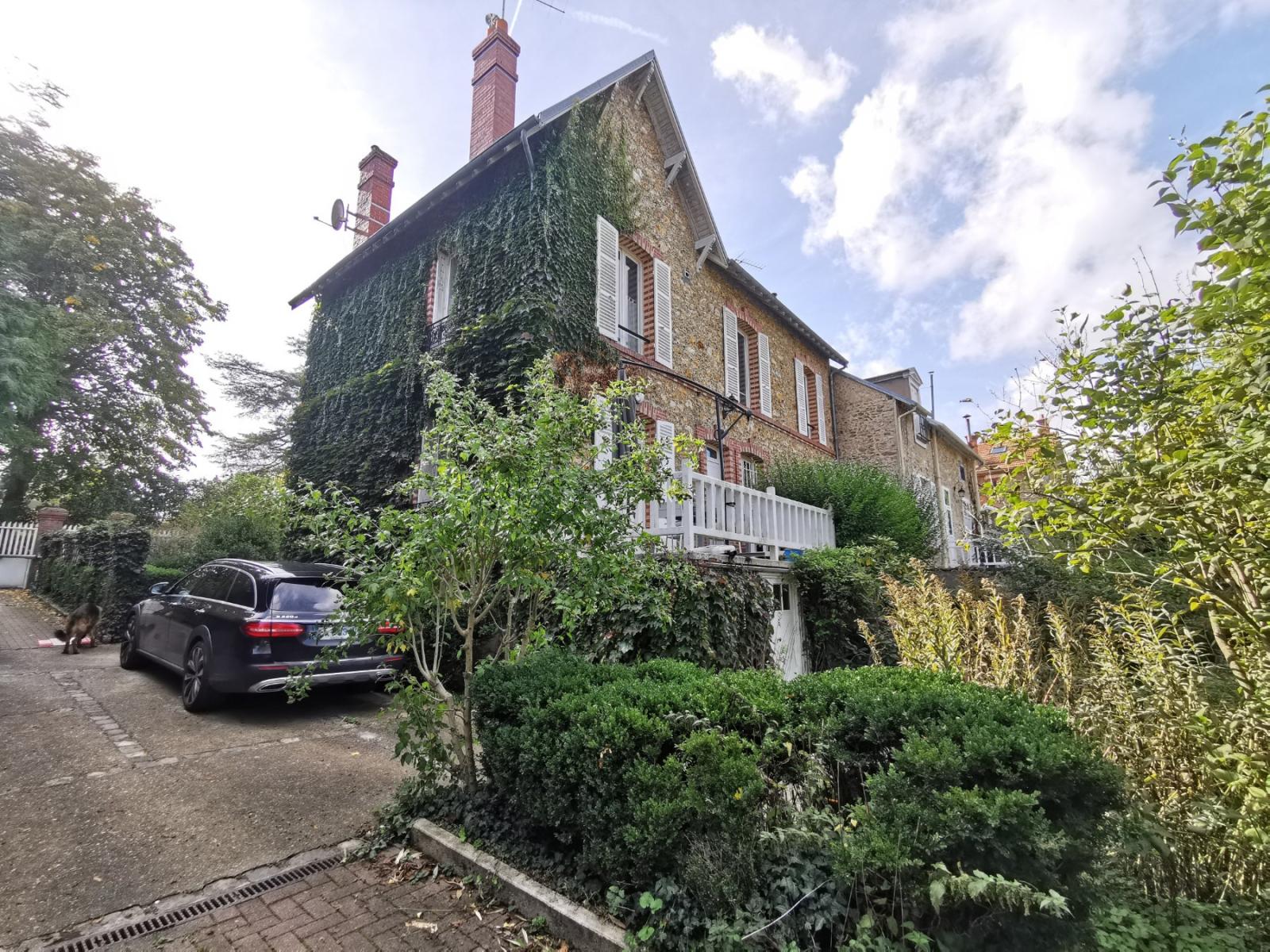 Maison Bois Le Roi | Ventana Blog